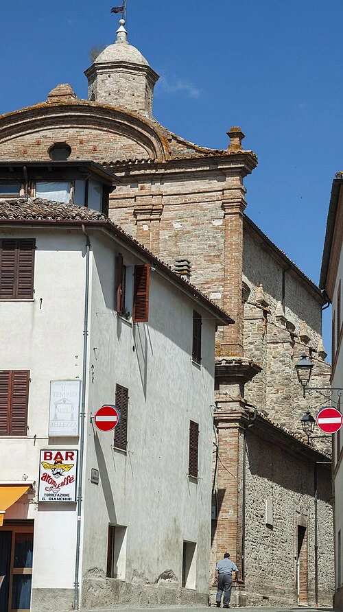 Rotella | Marche travelling
